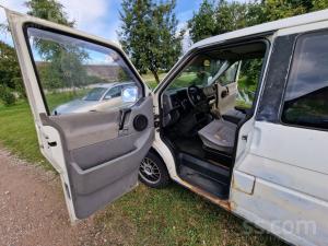 Balts Volkswagen T4 2000 Dobele, ar dzinēja tilpumu 2.50 L un nobraukumu 0 tūkst. km par 1500 €, foto 5 vietnē AUTOMOTO.COM.LV