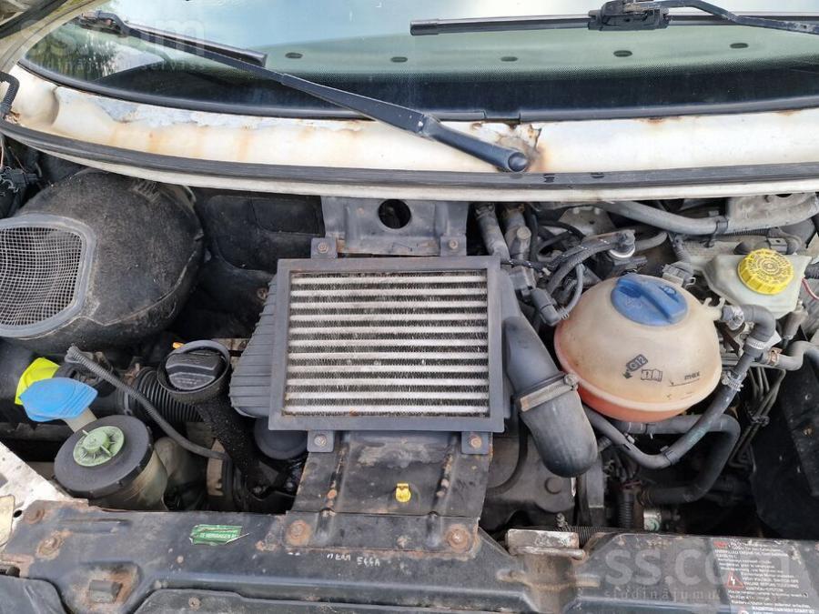 Balts Volkswagen T4 2000 Dobele, ar dzinēja tilpumu 2.50 L un nobraukumu 0 tūkst. km par 1500 €, foto 9 vietnē AUTOMOTO.COM.LV