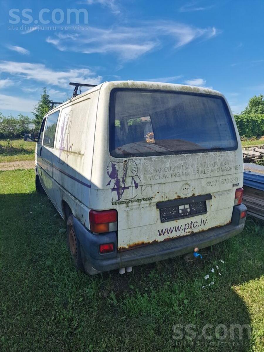 Balts Volkswagen T4 2000 Dobele, ar dzinēja tilpumu 2.50 L un nobraukumu 0 tūkst. km par 1500 €, foto 16 vietnē AUTOMOTO.COM.LV
