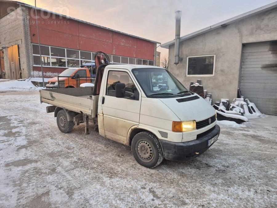 Белый Фольксваген Т4 2001 в Цесис, объемом двигателя 1.90 л и пробегом 224 тыс. км за 4500 €, фото 1 на AUTOMOTO.COM.LV