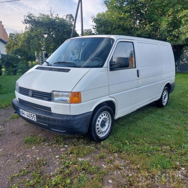 Balts Volkswagen T4 2001 Rīga, ar dzinēja tilpumu 2.50 L un nobraukumu 262 tūkst. km par 3150 €, foto 3 vietnē AUTOMOTO.COM.LV