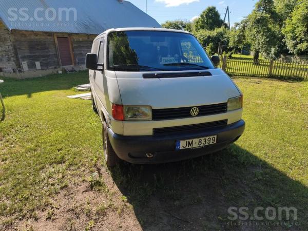 Белый Фольксваген Т4 2002 в Тукумс, объемом двигателя 1.90 л и пробегом 476 тыс. км за 1650 €, фото 1 на AUTOMOTO.COM.LV
