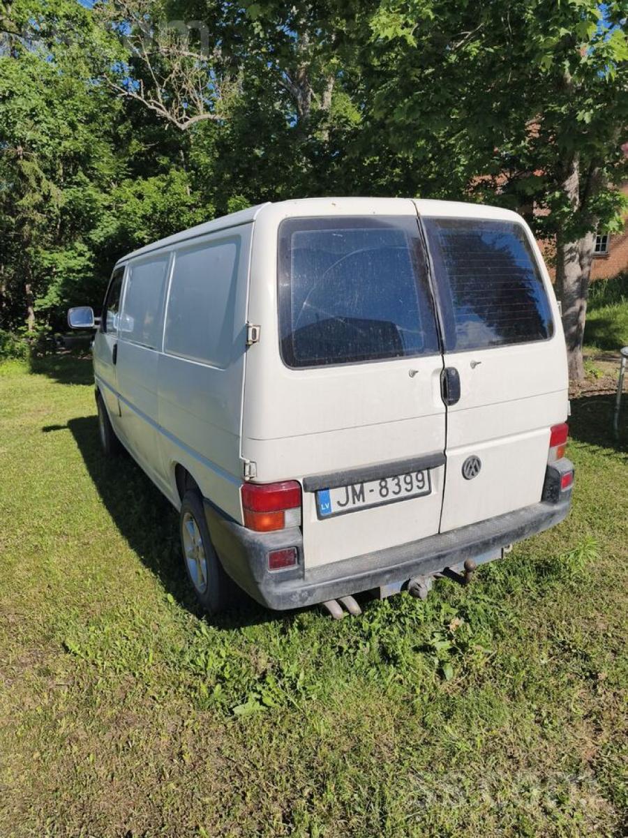 Белый Фольксваген Т4 2002 в Тукумс, объемом двигателя 1.90 л и пробегом 476 тыс. км за 1650 €, фото 3 на AUTOMOTO.COM.LV