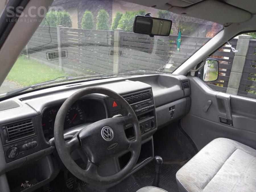 White Volkswagen T4 2002 in Jurmala, with an engine capacity of 2.50 L and mileage of 234 thousand km for 3250 €, photo 12 on AUTOMOTO.COM.LV