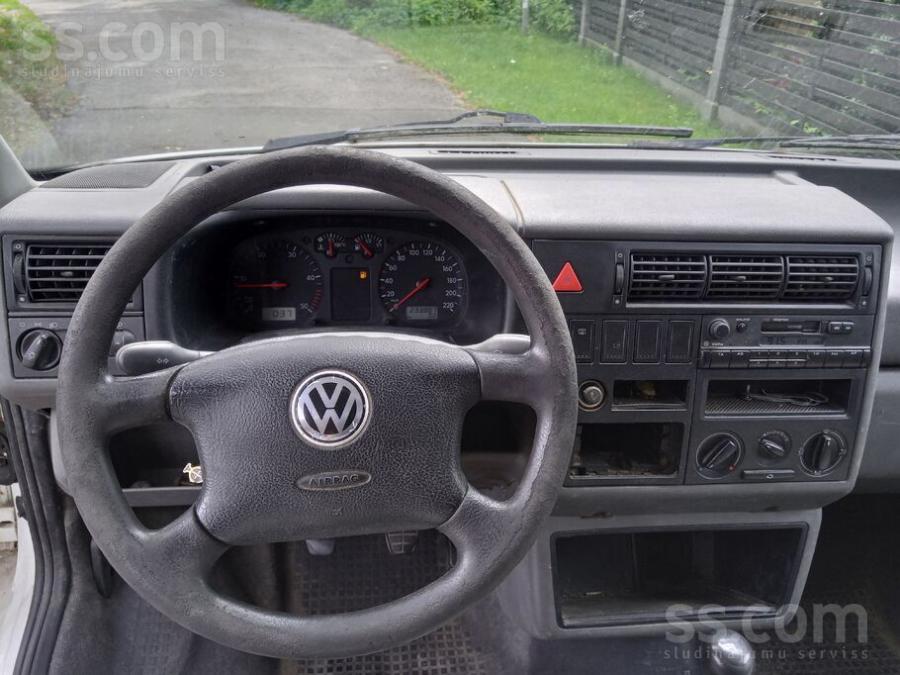 White Volkswagen T4 2002 in Jurmala, with an engine capacity of 2.50 L and mileage of 234 thousand km for 3250 €, photo 13 on AUTOMOTO.COM.LV