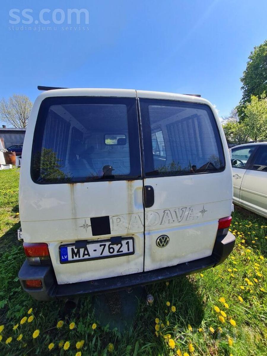 White Volkswagen T4 1995 in Ventspils, with an engine capacity of 1.90 L and mileage of 390 thousand km for 3000 €, photo 3 on AUTOMOTO.COM.LV