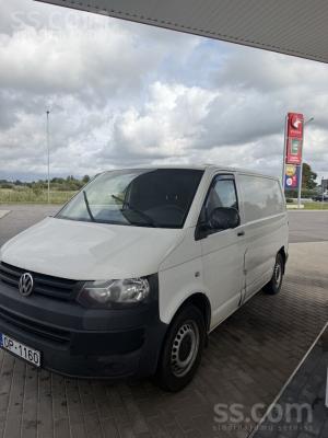 White Volkswagen T4 2013 in Liepaja, with an engine capacity of 2.00 L and mileage of 271 thousand km for 4500 €, photo 3 on AUTOMOTO.COM.LV