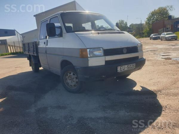 White Volkswagen T4 1992 in Rezekne, with an engine capacity of 1.90 L and mileage of 488 thousand km for 1600 €, photo 3 on AUTOMOTO.COM.LV