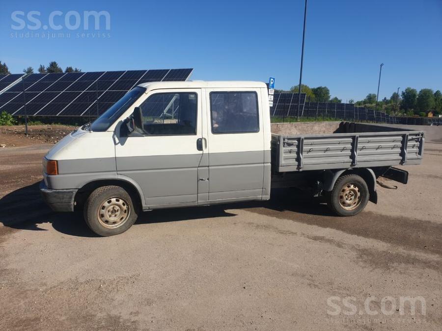 Balts Volkswagen T4 1992 Rēzekne, ar dzinēja tilpumu 1.90 L un nobraukumu 488 tūkst. km par 1600 €, foto 5 vietnē AUTOMOTO.COM.LV