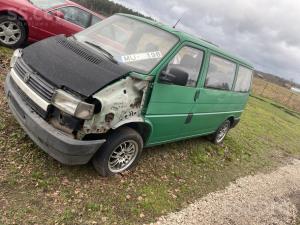 White Volkswagen T4 1994 in Riga, with an engine capacity of 2.50 L and mileage of 221 thousand km for 5000 €, photo 8 on AUTOMOTO.COM.LV