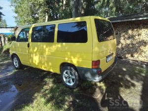Yellow Volkswagen T4 2001 in Riga, with an engine capacity of 1.90 L and mileage of 298 thousand km for 3100 €, photo 3 on AUTOMOTO.COM.LV