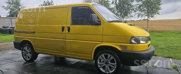 Dzeltens Volkswagen T4 2002 Tukums, ar dzinēja tilpumu 2.50 L un nobraukumu 328 tūkst. km par 4599 €, foto 1 vietnē AUTOMOTO.COM.LV