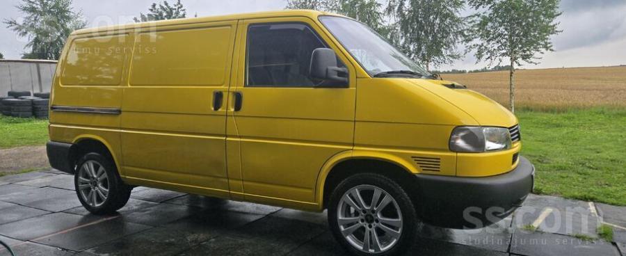 Dzeltens Volkswagen T4 2002 Tukums, ar dzinēja tilpumu 2.50 L un nobraukumu 328 tūkst. km par 4599 €, foto 1 vietnē AUTOMOTO.COM.LV