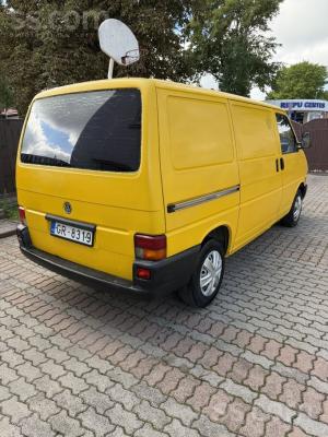 Yellow Volkswagen T4 1998 in Liepaja, with an engine capacity of 1.90 L and mileage of 328 thousand km for 1950 €, photo 5 on AUTOMOTO.COM.LV