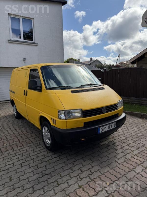 Yellow Volkswagen T4 1998 in Liepaja, with an engine capacity of 1.90 L and mileage of 328 thousand km for 1950 €, photo 3 on AUTOMOTO.COM.LV