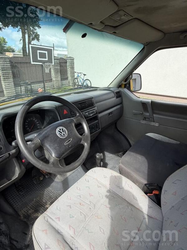 Yellow Volkswagen T4 1998 in Liepaja, with an engine capacity of 1.90 L and mileage of 328 thousand km for 1950 €, photo 8 on AUTOMOTO.COM.LV