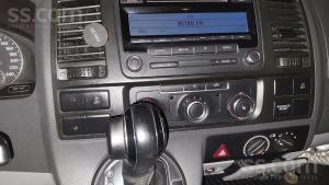 Melns Volkswagen T5 2011 Daugavpils, ar dzinēja tilpumu 2.00 L un nobraukumu 301 tūkst. km par 10600 €, foto 3 vietnē AUTOMOTO.COM.LV