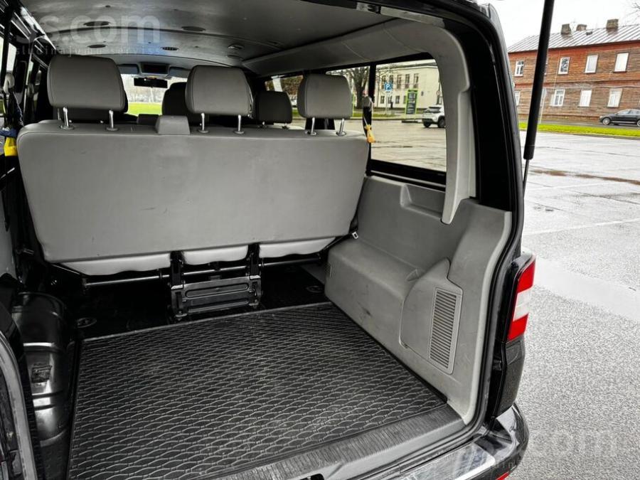 Melns Volkswagen T5 2012 Rīga, ar dzinēja tilpumu 2.00 L un nobraukumu 358 tūkst. km par 10900 €, foto 6 vietnē AUTOMOTO.COM.LV