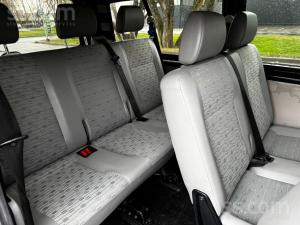 Melns Volkswagen T5 2012 Rīga, ar dzinēja tilpumu 2.00 L un nobraukumu 358 tūkst. km par 10900 €, foto 7 vietnē AUTOMOTO.COM.LV