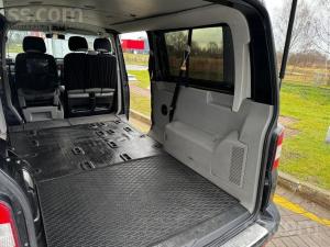 Melns Volkswagen T5 2012 Rīga, ar dzinēja tilpumu 2.00 L un nobraukumu 358 tūkst. km par 10900 €, foto 8 vietnē AUTOMOTO.COM.LV