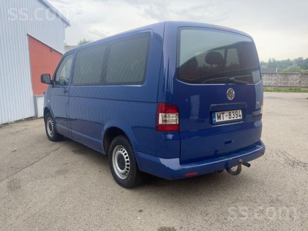 Синий Фольксваген Т5 2004 в Рига, объемом двигателя 1.90 л и пробегом 442 тыс. км за 4950 €, фото 3 на AUTOMOTO.COM.LV