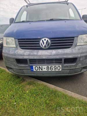 Zils Volkswagen T5 2005 Valmiera, ar dzinēja tilpumu 1.90 L un nobraukumu 313 tūkst. km par 3300 €, foto  vietnē AUTOMOTO.COM.LV