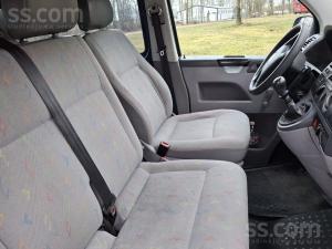 Zils Volkswagen T5 2006 Dobele, ar dzinēja tilpumu 1.90 L un nobraukumu 373 tūkst. km par 5350 €, foto 7 vietnē AUTOMOTO.COM.LV
