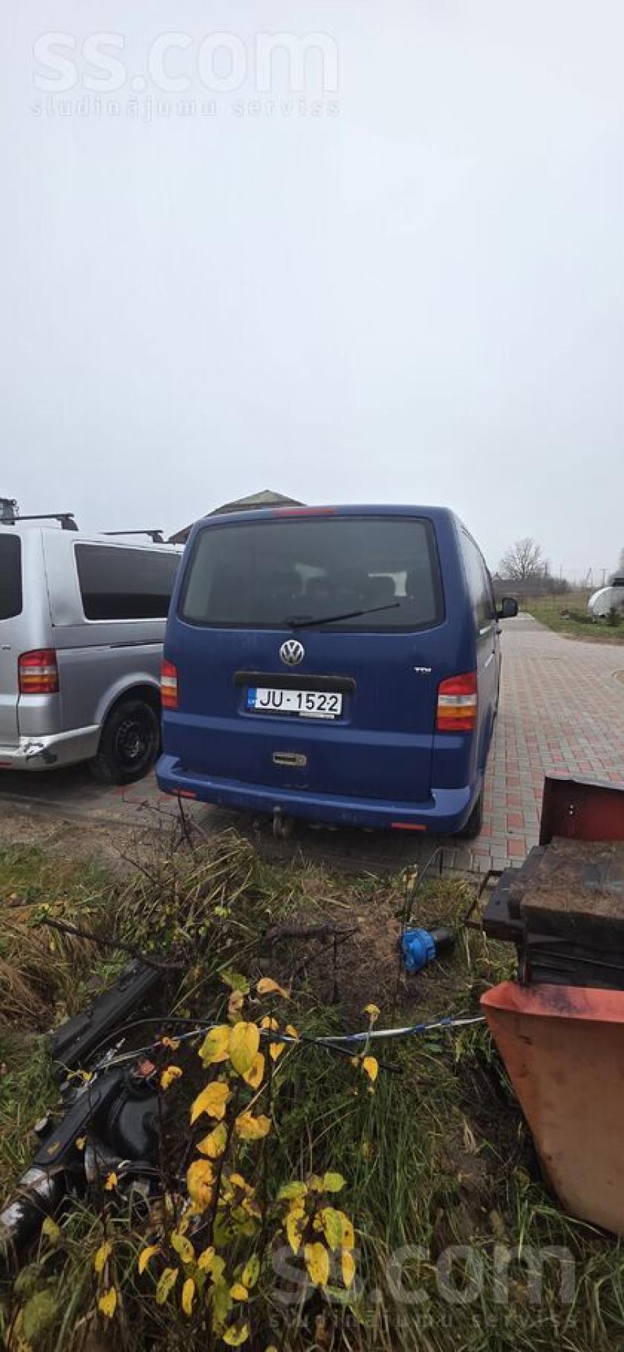 Zils Volkswagen T5 2007 Saldus, ar dzinēja tilpumu 2.50 L un nobraukumu 410 tūkst. km par 3500 €, foto 4 vietnē AUTOMOTO.COM.LV