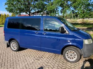 Синий Фольксваген Т5 2008 в Валмиера, объемом двигателя 1.90 л и пробегом 405 тыс. км за 4600 €, фото 7 на AUTOMOTO.COM.LV