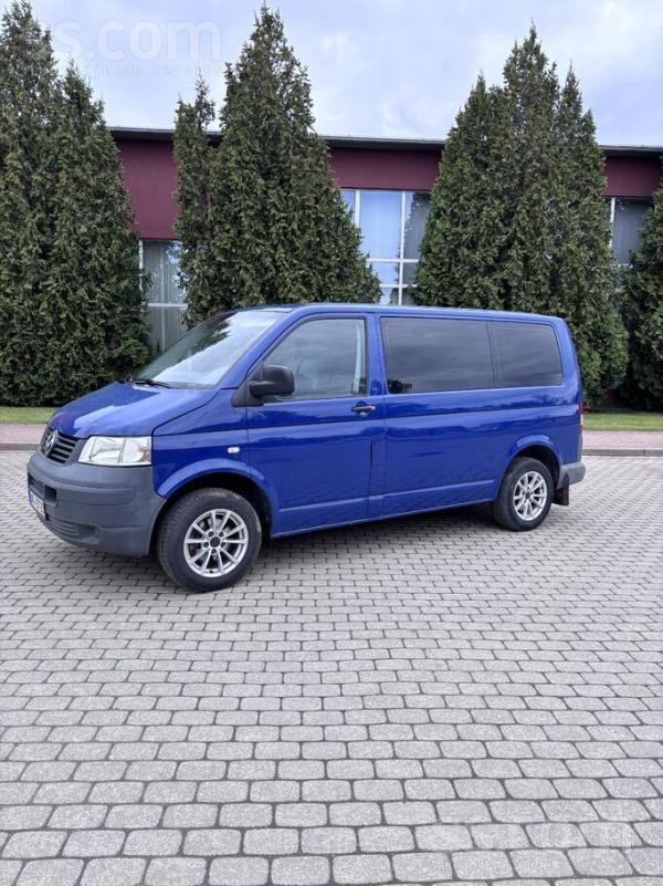Синий Фольксваген Т5 2008 в Валмиера, объемом двигателя 1.90 л и пробегом 405 тыс. км за 4750 €, фото 1 на AUTOMOTO.COM.LV