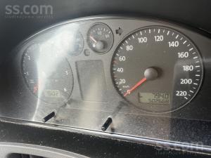 Blue Volkswagen T5 2008 in Saldus, with an engine capacity of 1.90 L and mileage of 500 thousand km for 4000 €, photo 3 on AUTOMOTO.COM.LV