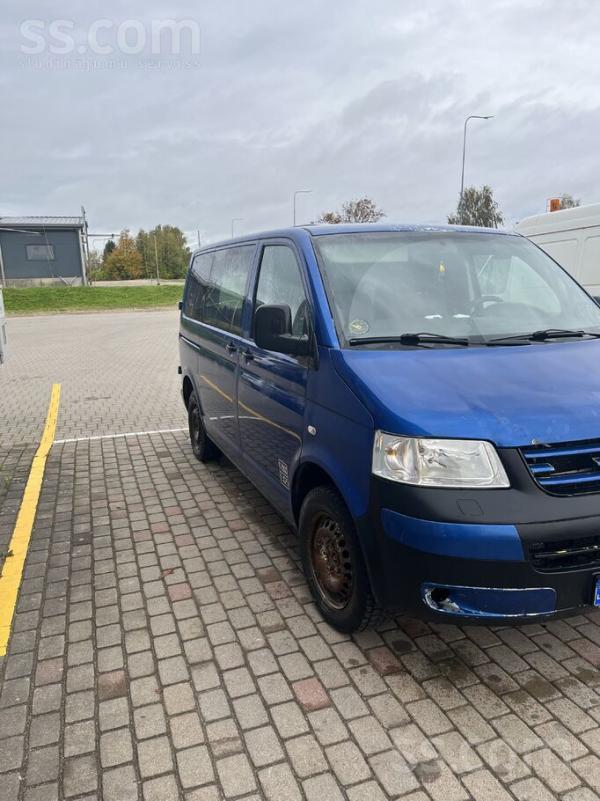 Фольксваген Т5 2008 в Салдус на AUTOMOTO.COM.LV Синий Фольксваген Т5 2008 в Салдус, объемом двигателя 1.90 л и пробегом 500 тыс. км за 4000 €, фото 7 на AUTOMOTO.COM.LV