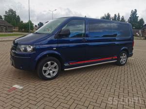 Zils Volkswagen T5 2011 Cēsis, ar dzinēja tilpumu 2.00 L un nobraukumu 350 tūkst. km par 9500 €, foto 3 vietnē AUTOMOTO.COM.LV