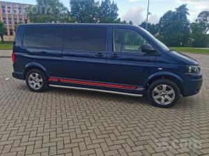 Zils Volkswagen T5 2011 Cēsis, ar dzinēja tilpumu 2.00 L un nobraukumu 350 tūkst. km par 9500 €, foto 7 vietnē AUTOMOTO.COM.LV