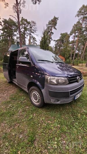 Blue Volkswagen T5 2012 in Kraslava, with an engine capacity of 2.00 L and mileage of 469 thousand km for 3500 €, photo 3 on AUTOMOTO.COM.LV