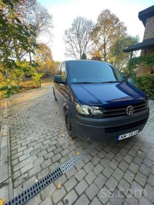 Blue Volkswagen T5 2013 in Limbazi, with an engine capacity of 2.00 L and mileage of 235 thousand km for 8500 €, photo 2 on AUTOMOTO.COM.LV