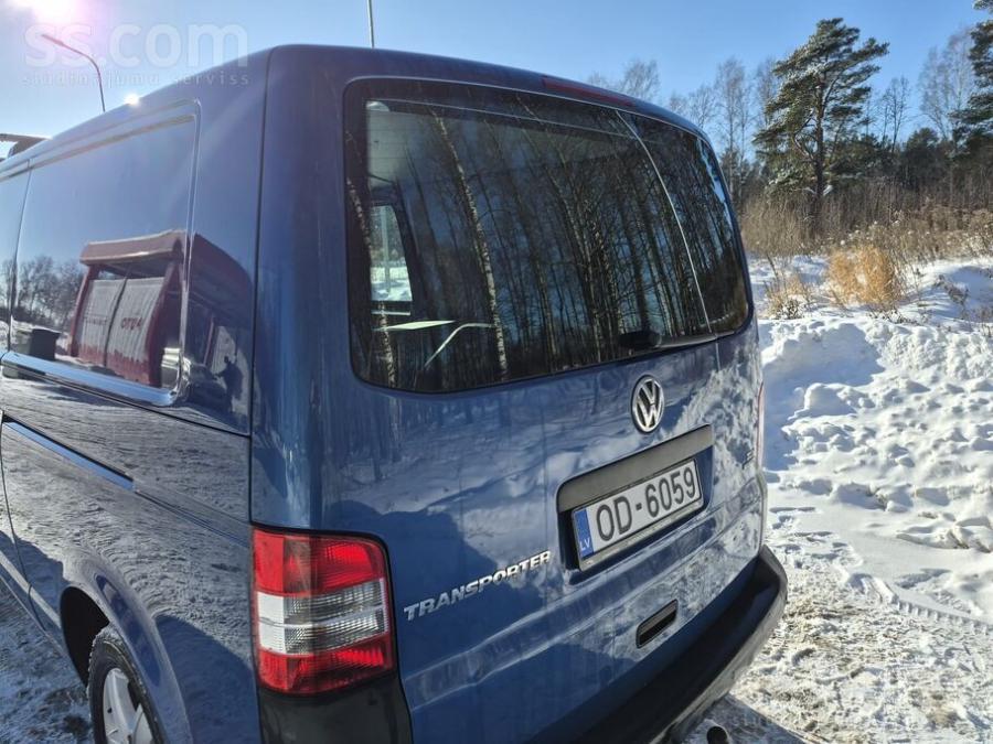 Синий Фольксваген Т5 2013 в Рига, объемом двигателя 2.00 л и пробегом 250 тыс. км за 10500 €, фото 15 на AUTOMOTO.COM.LV