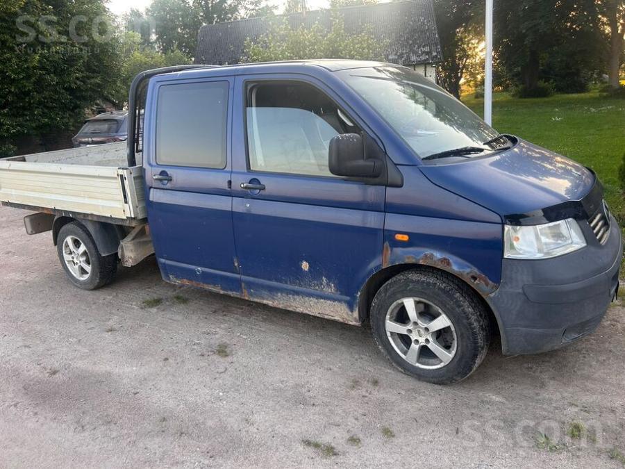 Blue Volkswagen T5 2005 in Dobele, with an engine capacity of 1.90 L and mileage of 640 thousand km for 1850 €, photo 1 on AUTOMOTO.COM.LV