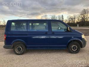 Zils Volkswagen T5 2008 Rīga, ar dzinēja tilpumu 2.50 L un nobraukumu 314 tūkst. km par 2500 €, foto 4 vietnē AUTOMOTO.COM.LV