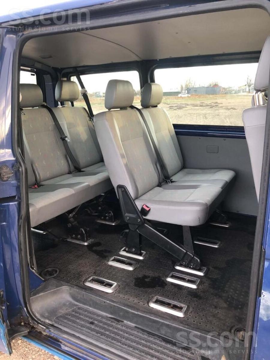 Zils Volkswagen T5 2008 Rīga, ar dzinēja tilpumu 2.50 L un nobraukumu 314 tūkst. km par 2500 €, foto 7 vietnē AUTOMOTO.COM.LV