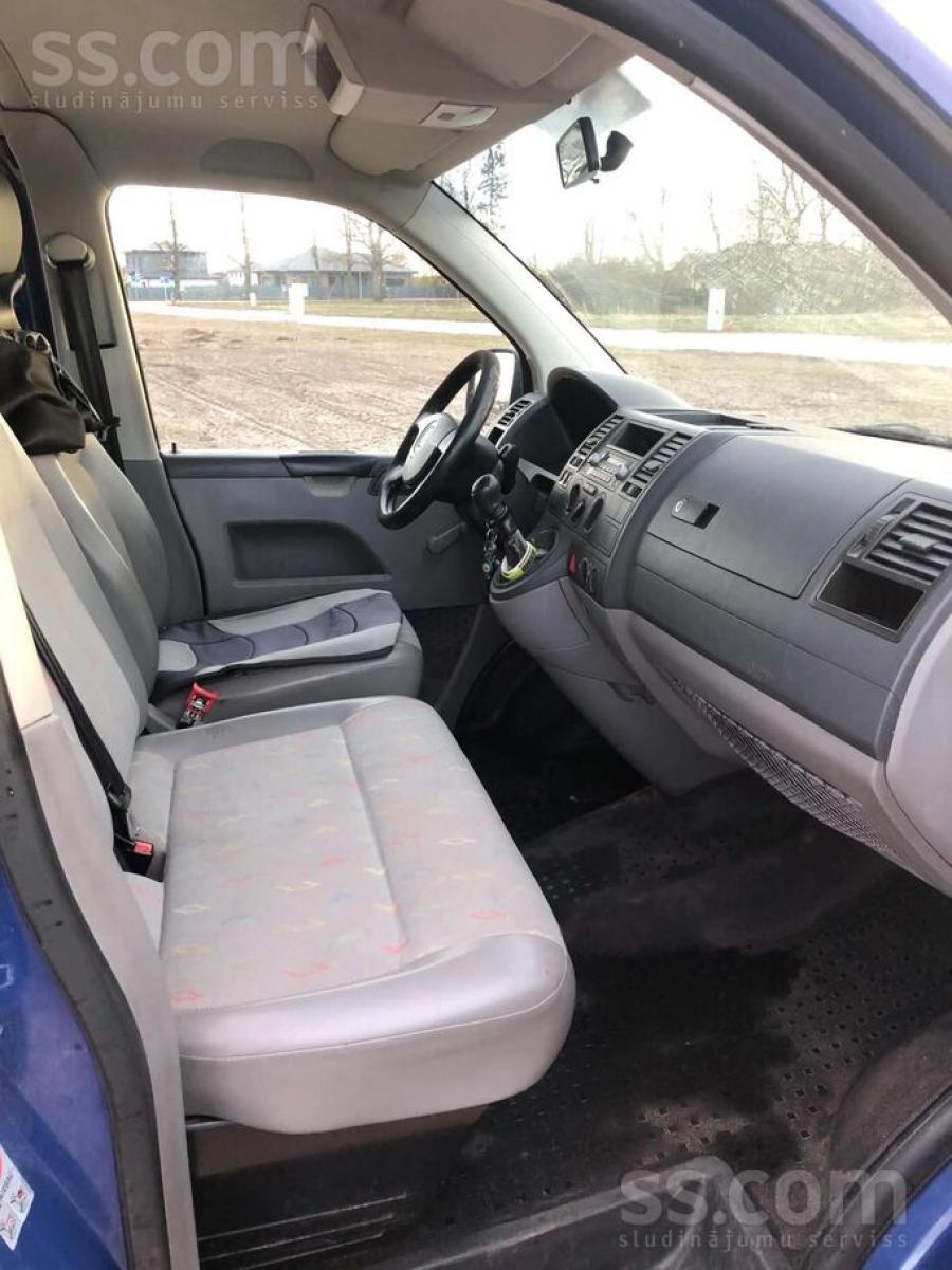 Zils Volkswagen T5 2008 Rīga, ar dzinēja tilpumu 2.50 L un nobraukumu 314 tūkst. km par 2500 €, foto 11 vietnē AUTOMOTO.COM.LV
