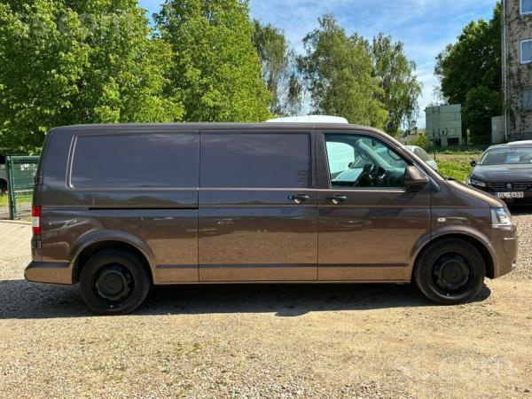 Brown Volkswagen T5 2012 in Kuldiga, with an engine capacity of 2.00 L and mileage of 259 thousand km for 10990 €, photo 5 on AUTOMOTO.COM.LV