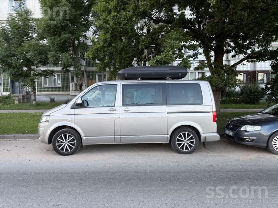 Brown Volkswagen T5 2013 in Riga, with an engine capacity of 2.00 L and mileage of 280 thousand km for 11000 €, photo 3 on AUTOMOTO.COM.LV