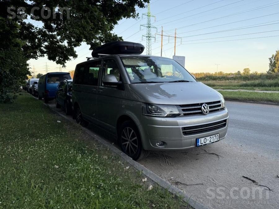 Brown Volkswagen T5 2013 in Riga, with an engine capacity of 2.00 L and mileage of 280 thousand km for 11000 €, photo 8 on AUTOMOTO.COM.LV