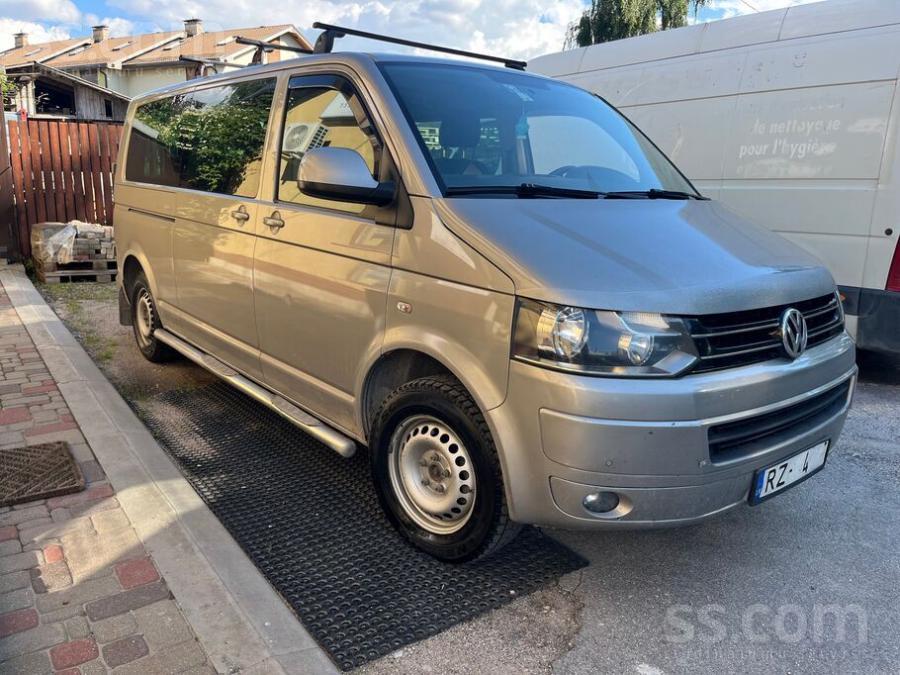 Brown Volkswagen T5 2014 in Riga, with an engine capacity of 2.00 L and mileage of 502 thousand km for 8900 €, photo 1 on AUTOMOTO.COM.LV