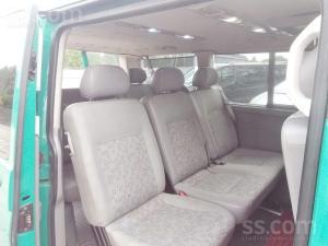 Green Volkswagen T5 2004 in Valmiera, with an engine capacity of 2.50 L and mileage of 579 thousand km for 4250 €, photo 13 on AUTOMOTO.COM.LV