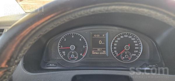 Zaļš Volkswagen T5 2014 Preiļi, ar dzinēja tilpumu 2.00 L un nobraukumu 348 tūkst. km par 16000 €, foto 9 vietnē AUTOMOTO.COM.LV