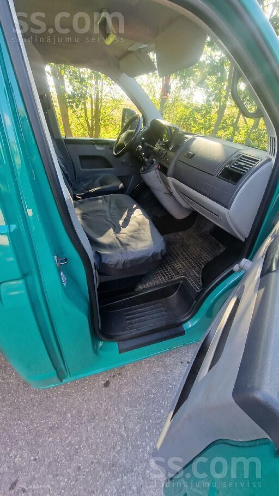 Zaļš Volkswagen T5 2004 Rīga, ar dzinēja tilpumu 1.90 L un nobraukumu 320 tūkst. km par 6000 €, foto 5 vietnē AUTOMOTO.COM.LV
