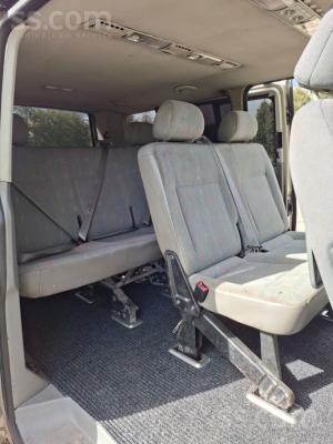 Grey Volkswagen T5 2004 in Jekabpils, with an engine capacity of 2.50 L and mileage of 477 thousand km for 4200 €, photo 5 on AUTOMOTO.COM.LV