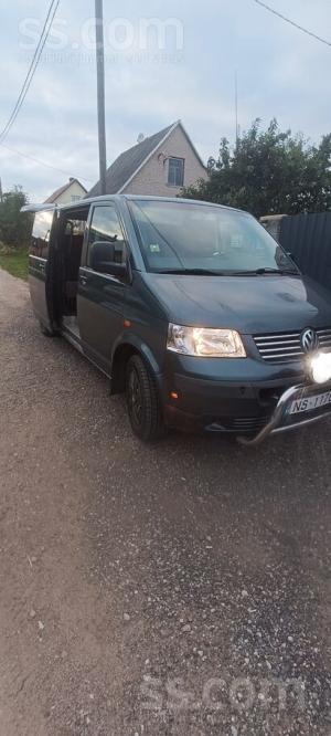 Pelēks Volkswagen T5 2005 Daugavpils, ar dzinēja tilpumu 2.50 L un nobraukumu 706 tūkst. km par 3900 €, foto 8 vietnē AUTOMOTO.COM.LV